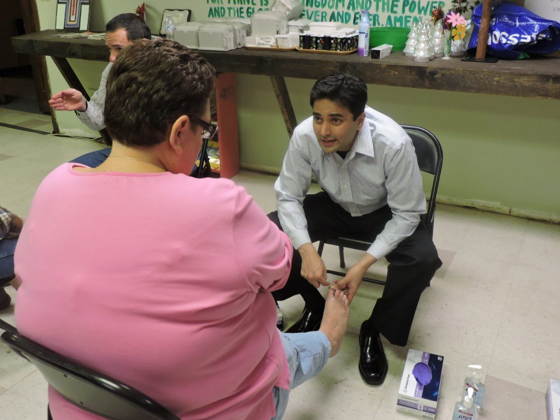 Doctors take medical care on the road | News, Sports, Jobs - Weirton ...